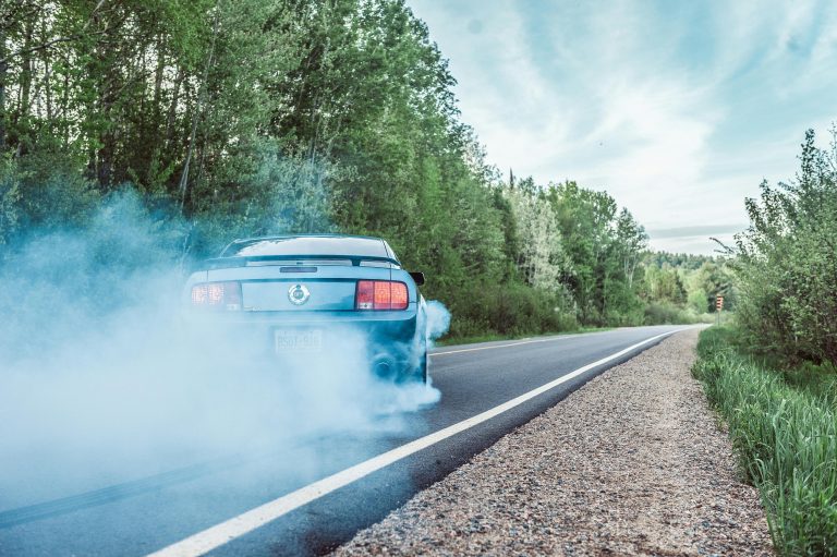 5 Causes of White Smoke from Diesel Engine When Accelerating - Garage ...
